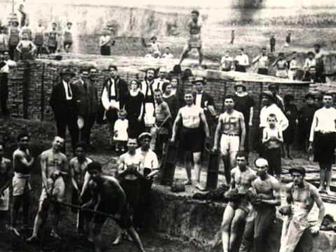 Camarazi sa ascultam cuvantul Capitanului! Traiasca Legiunea si ...