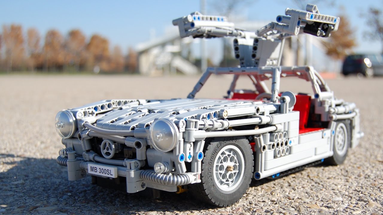Mercedes-Benz 300SL Looks Great Even When Made Out of Legos - autoevolution