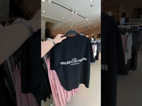 Singapore Clothing brand #singaporeclothingbrand #oversizedtshirt #vouloircestpouvoir