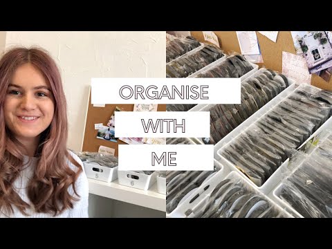 Organising 300 Numbers For Our House Signs! | Office Organisation Vlog