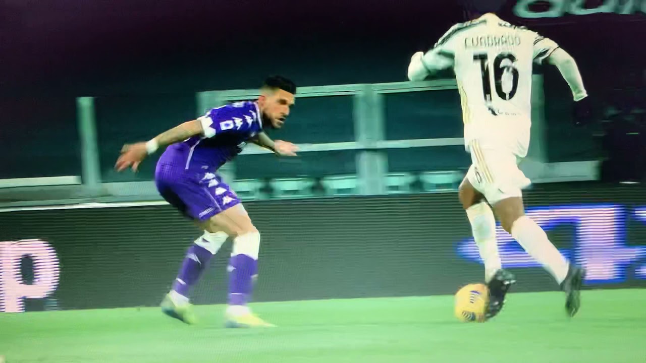 PIRLO MANDA AFFANCULO L’ARBITRO (All Or Nothing: Juventus)