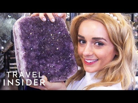 Crystal Shop Is A Gem Stone Lover's Paradise