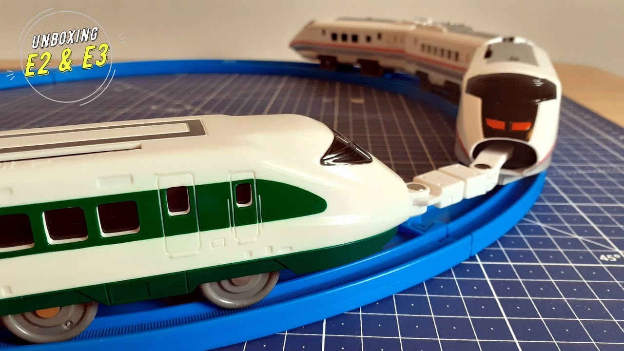 Shinkansen プラレール Series E2_retro 200 and Series E3 Komachi | #plarail TrackMaster Play on blue rails