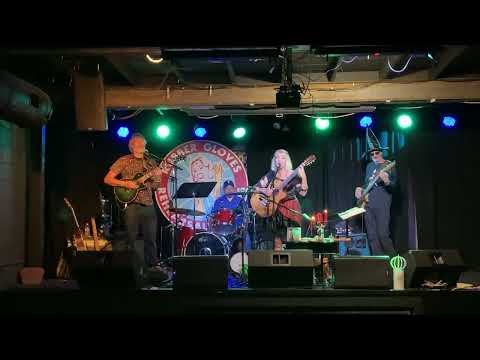 Polly’s Band – PollyMaynard.com