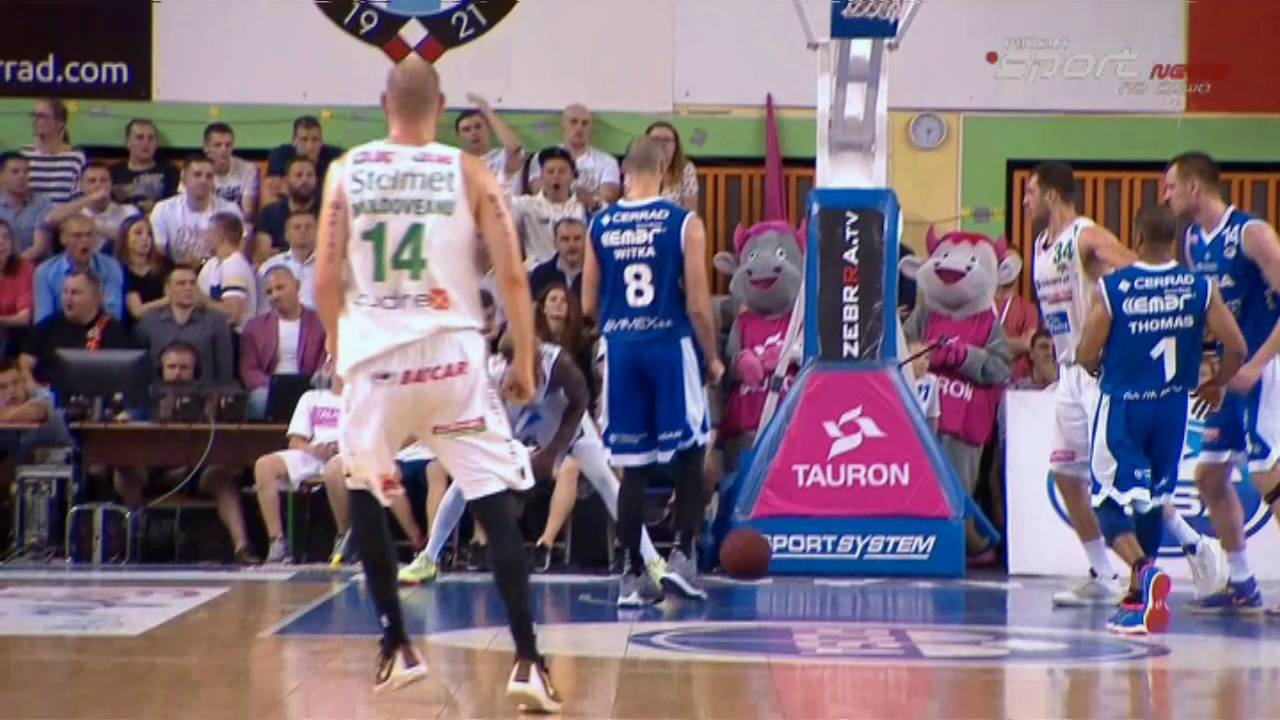 Fakty czy plotki? Borowski w końcu w Spójni. Dee Bost do wzięcia. Start ...