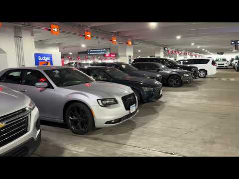 Budget - Chicago Airport (ORD) - Car Rental Selection - Quick Tour Chevy Tahoe