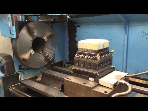Binns & Berry Data 90 x 3000mm Between Centres.Fagor 8030TC Control