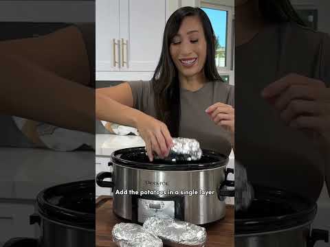 Make Baked Potatoes in a Slow Cooker!