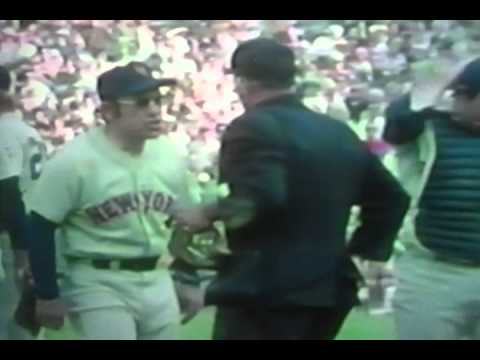 "New York Mets" "Yogi Berra" Goes Nuts At Bad Call, 1973 World Series In Oakland!