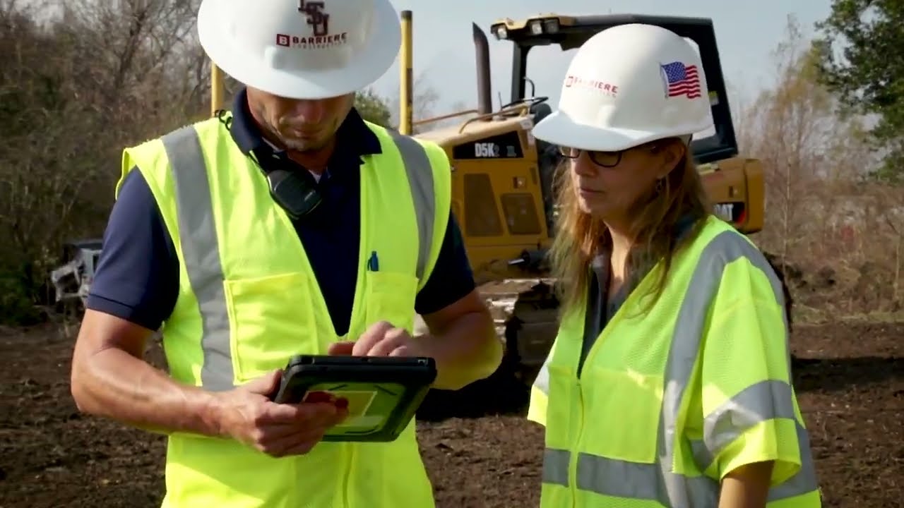 The B2W Operations App: Unified Scheduling, Tracking and Maintenance