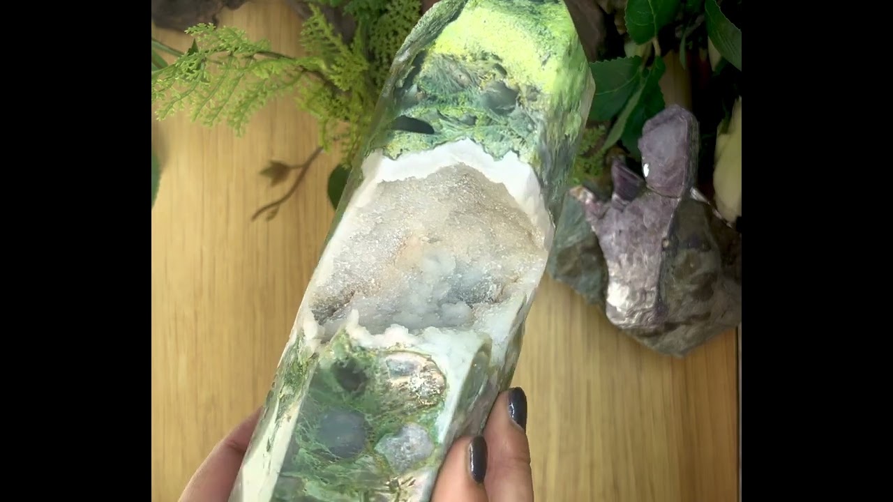 Large Moss Agate Tower - Crystal Generator - Stunning!