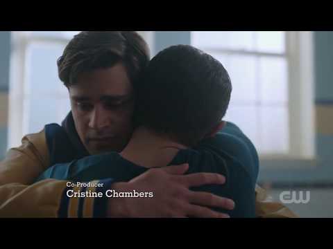 10 Hottest Kissing Scenes - Best Makeout Sessions from TV Shows