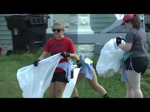UofL Students' Community Service