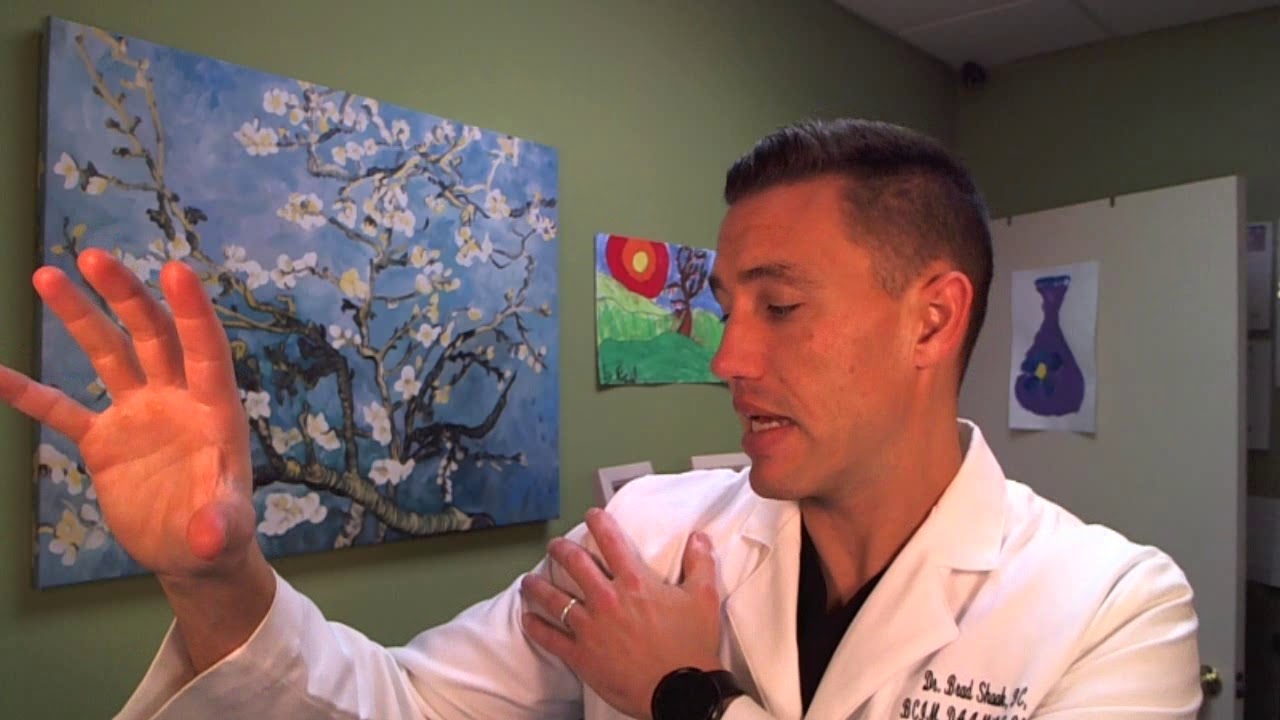 How Can a Pinched Nerve in the Neck Affect the Hands? - Chiropractor Hickory, NC