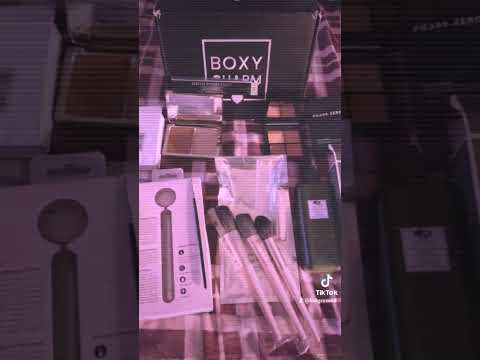 September 2023 Boxycharm by Ipsy! More details