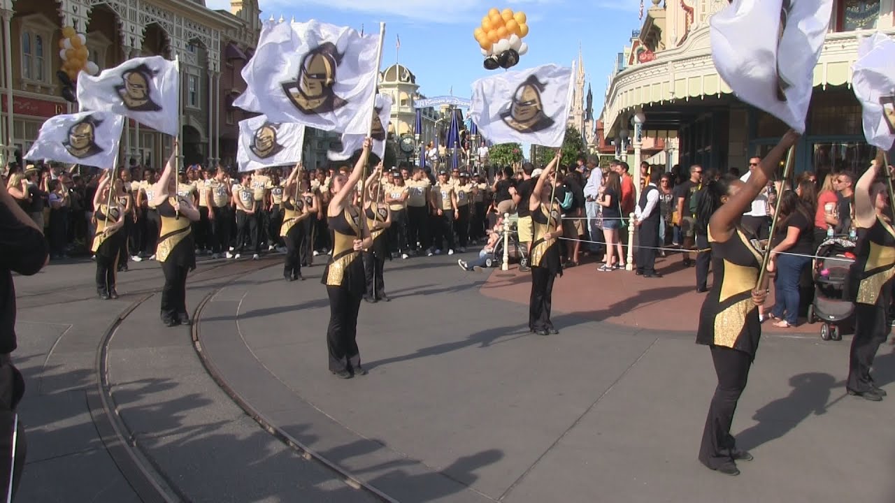 MyDisneyFix | UCF parade at Disney's Magic Kingdom - Fiesta Bowl ...
