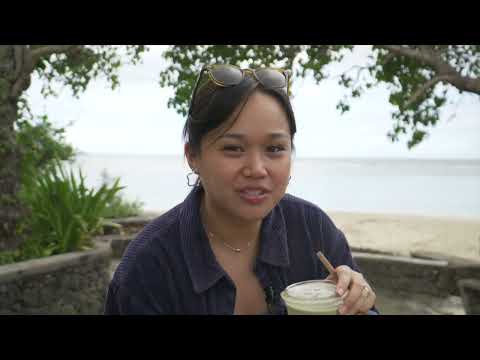 Feed Me Fridays: Darby tries out a new drink from Slingstone Coffee!