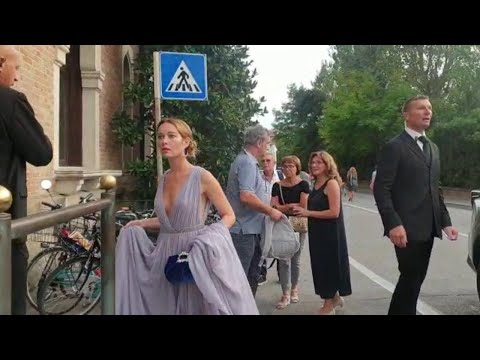 Mostra del Cinema, l'eleganza di Cristiana Capotondi