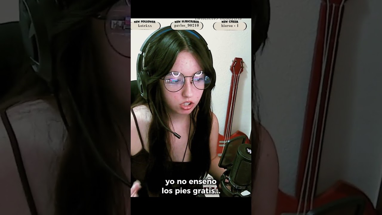 beatriz tatuadora vendedora de fotopies??? ☝🤓 más info al dm¿ 🤨🦶#nosoytris #shorts