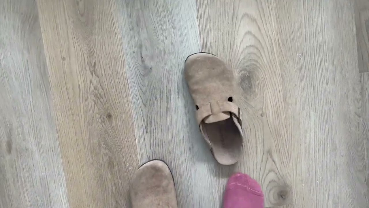 KIDMI Women's Suede Clogs Leather Mules Cork Footbed Sandals Potato Shoes Review