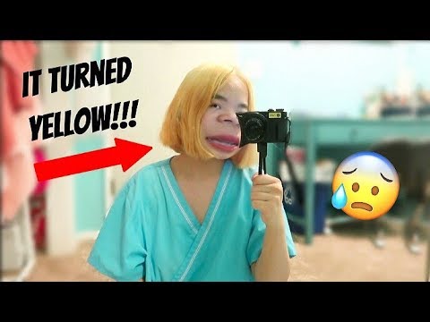 did i just mess up my hair? π | Julie Vlog #2 (going from black to blonde hair)