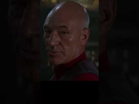 Picard and crew battle Borg (#StarTrek in HD)