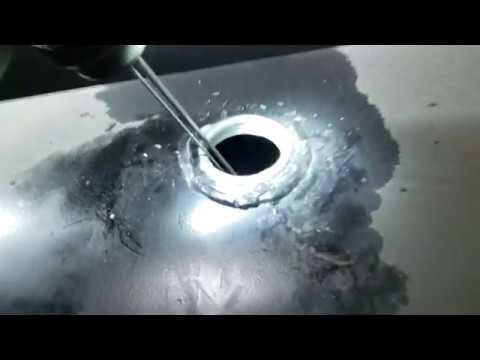 oil gauge install on 275 G oil tank