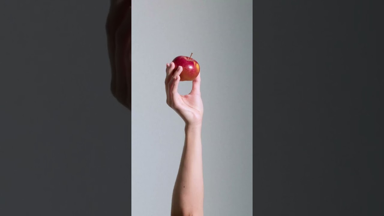 Discover all the notes that are bottled up in our fragrances #Show