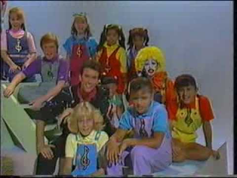 Kids Sing-A-Long: Camp Melody