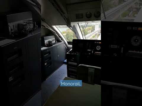 Monorail to #Sentosa #universal #singapore