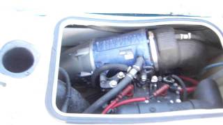 2004 Yamaha WaveRunner XL 700 Personal Watercraft Specs, Reviews ...