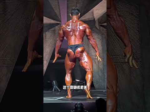 古典阿朴肌肉真硬#健身 #健美 #撸铁