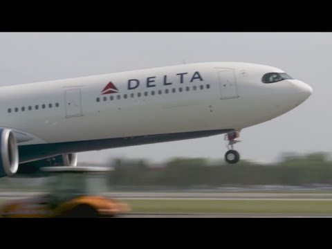 Delta Air Lines raises pay for flight attendants, ground workers