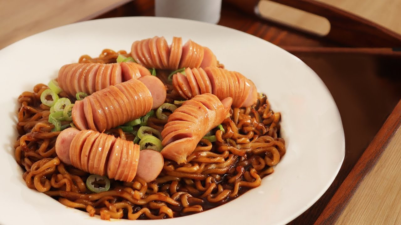 8 Korean Cooking YouTube Channels With Mouthwatering Recipes