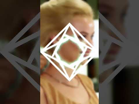 Creating a brand logo for a Jewelry brand. #nishadroch #logo