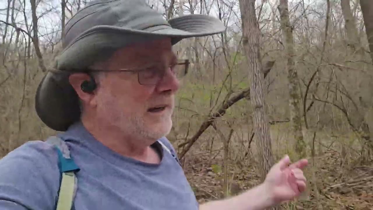 Lake Mingo Trail - Kennekuk County Park - Danville, Illinois