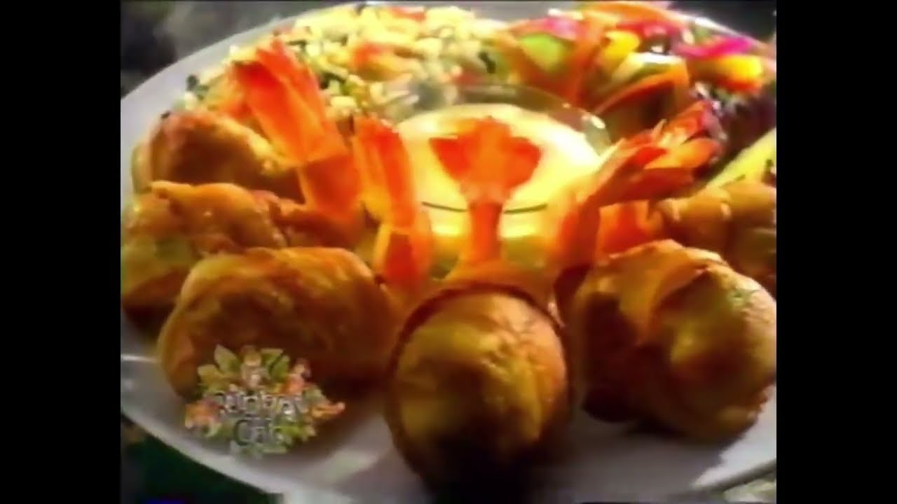 Rainforest Cafe classic commercials. 