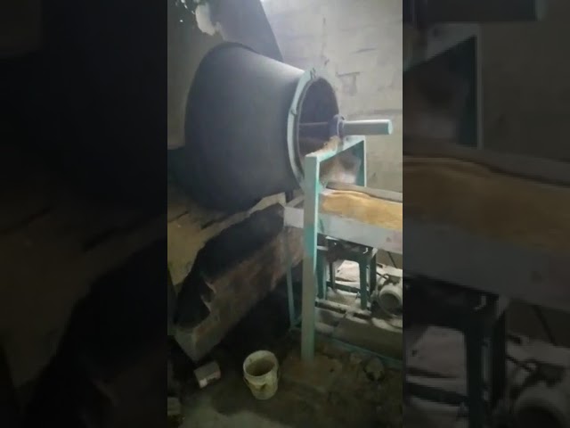 Puffed Rice Making Machine - Muri Roaster Puffed Rice Wholesale Trader ...