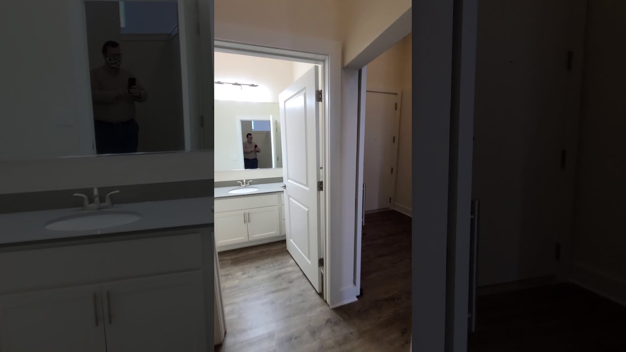 S7 Studio Layout - Overton Row