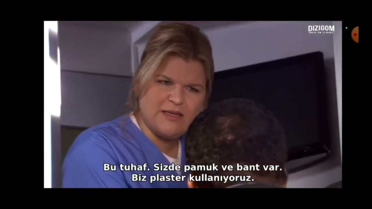 Stanley and Phyllis trying to get cookie without blood donation /The Office