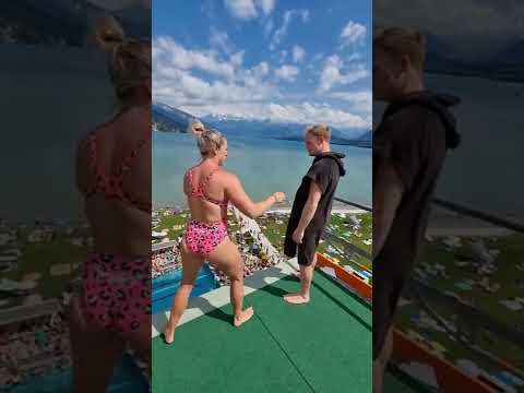 Girls just want to have fun | Cliffdiving 20m ???? | CologneBombs