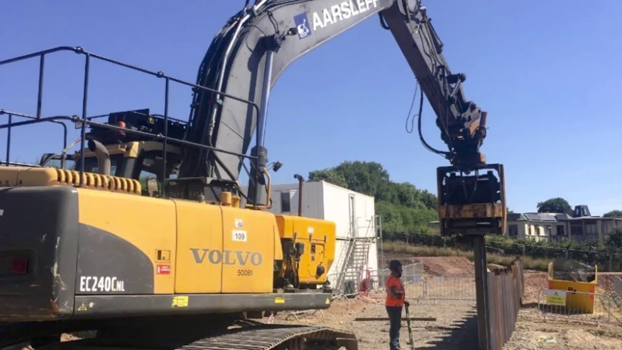 Sheet Piling for a new housing development in East Sussex