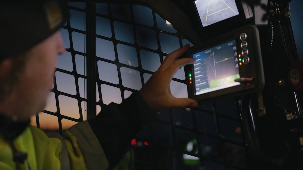 Smarter Always Works Harder | John Deere Precision Construction Equipment