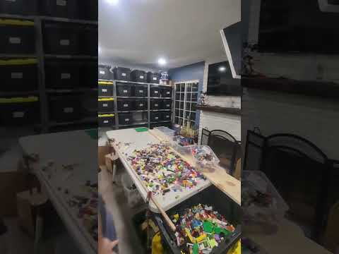 Digging Through Bulk LEGO and Pulling Valuable Parts #bricklink #lego