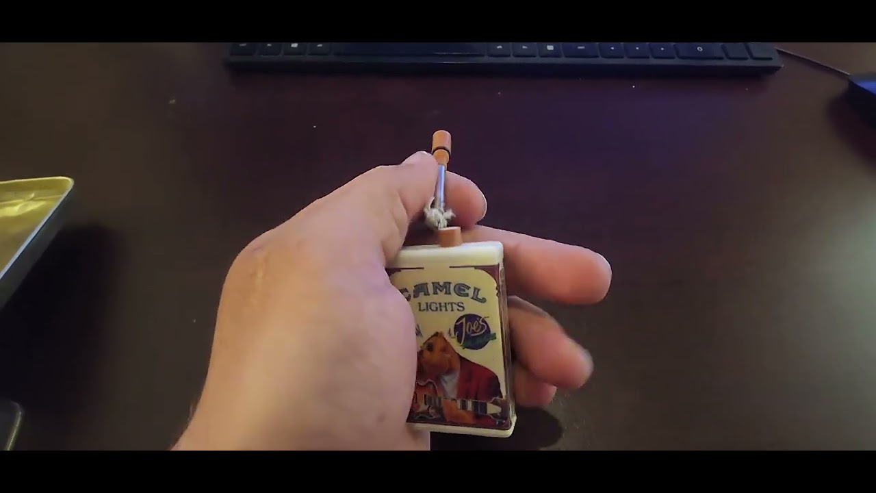 Cool flint type lighter Camel