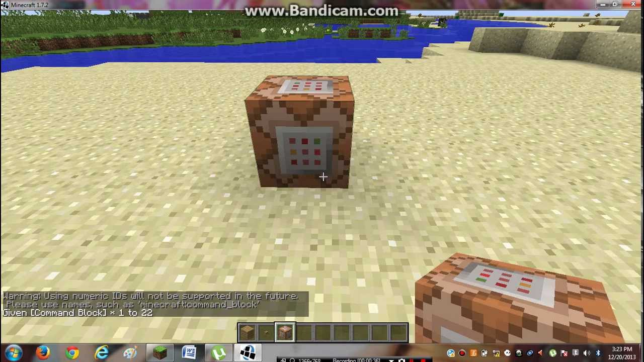 MINECRAFT TUTORIAL:MINECRAFT COMMAND BLOCK AND MOB SPAWNER!
