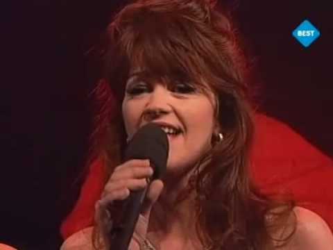 Nationaal Songfestival 1997: Mrs. Einstein - "Toen de aarde stilstond"