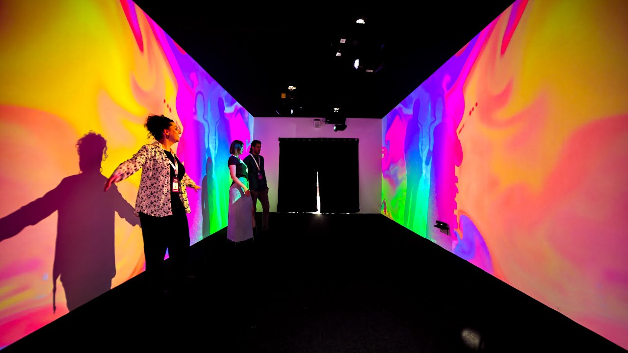 ENTER THE VOID – Interactive Immersive Tunnel