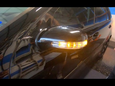 REMOVING AND REPLACING SIDE MIRROR LED LIGHT ON A C230 C240 W203 C-CLASS KOMPRESSOR