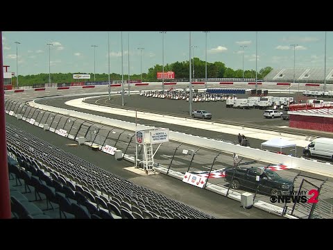 North Wilkesboro Speedway: Around the track